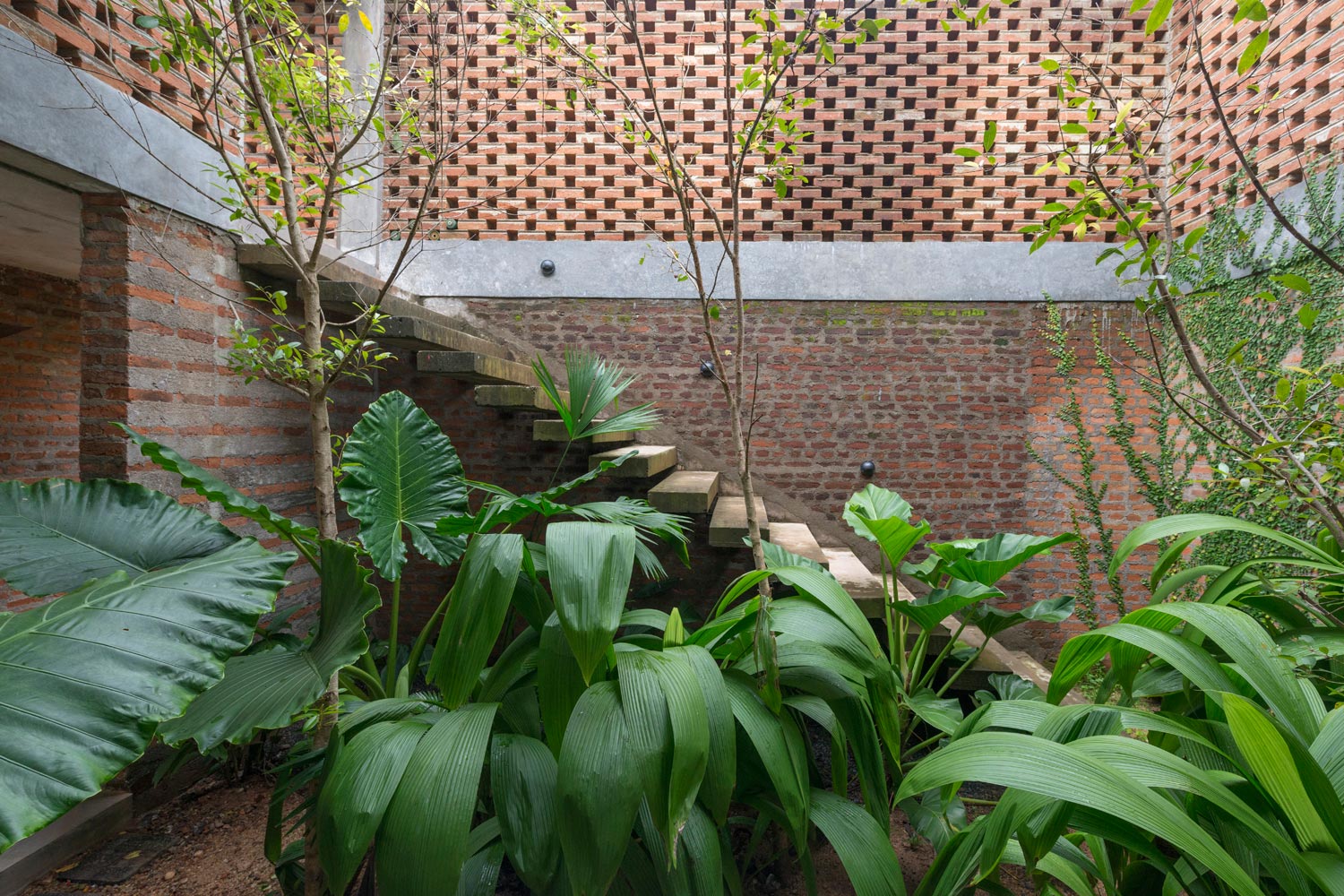 Artist Retreat at Pittugala - INDE.Awards | Our region’s design on the ...