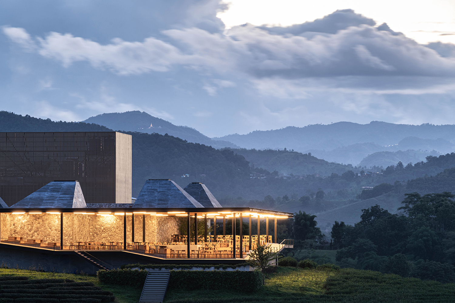 Choui Fong Tea Cafe 2 - INDE.Awards | Our region’s design on the global ...